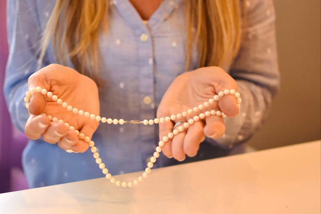 Tell Me About My Pearls! – The Pearl Girls
